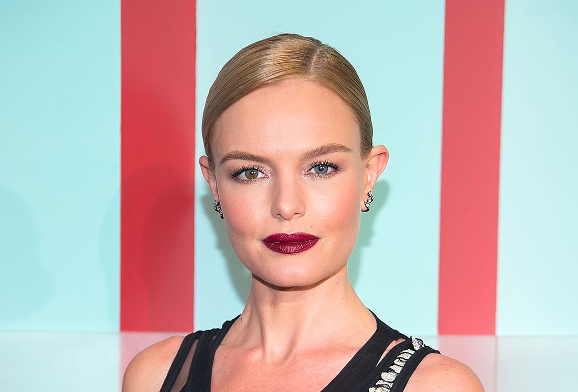 Why Purple Concealer Can Be Used To Highlight | BEAUTY/crew