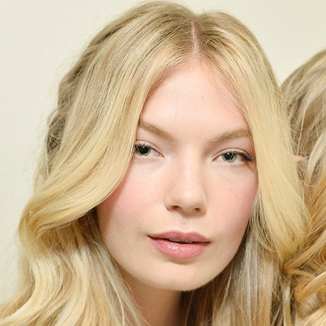 Sarah Tarca Contributor Beauty Crew | BEAUTY/crew