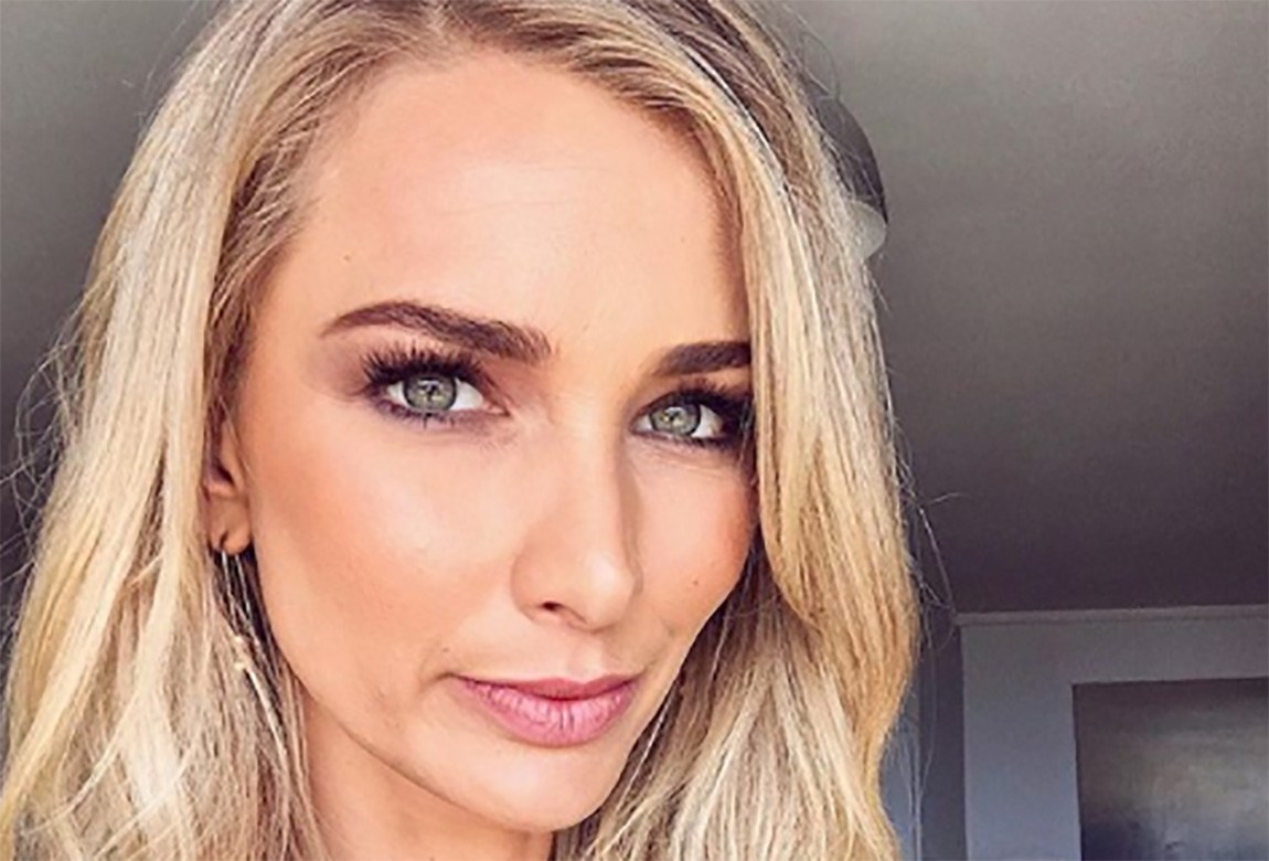 Anna Heinrich Shares Her Favourite Everyday Makeup Look | BEAUTY/crew