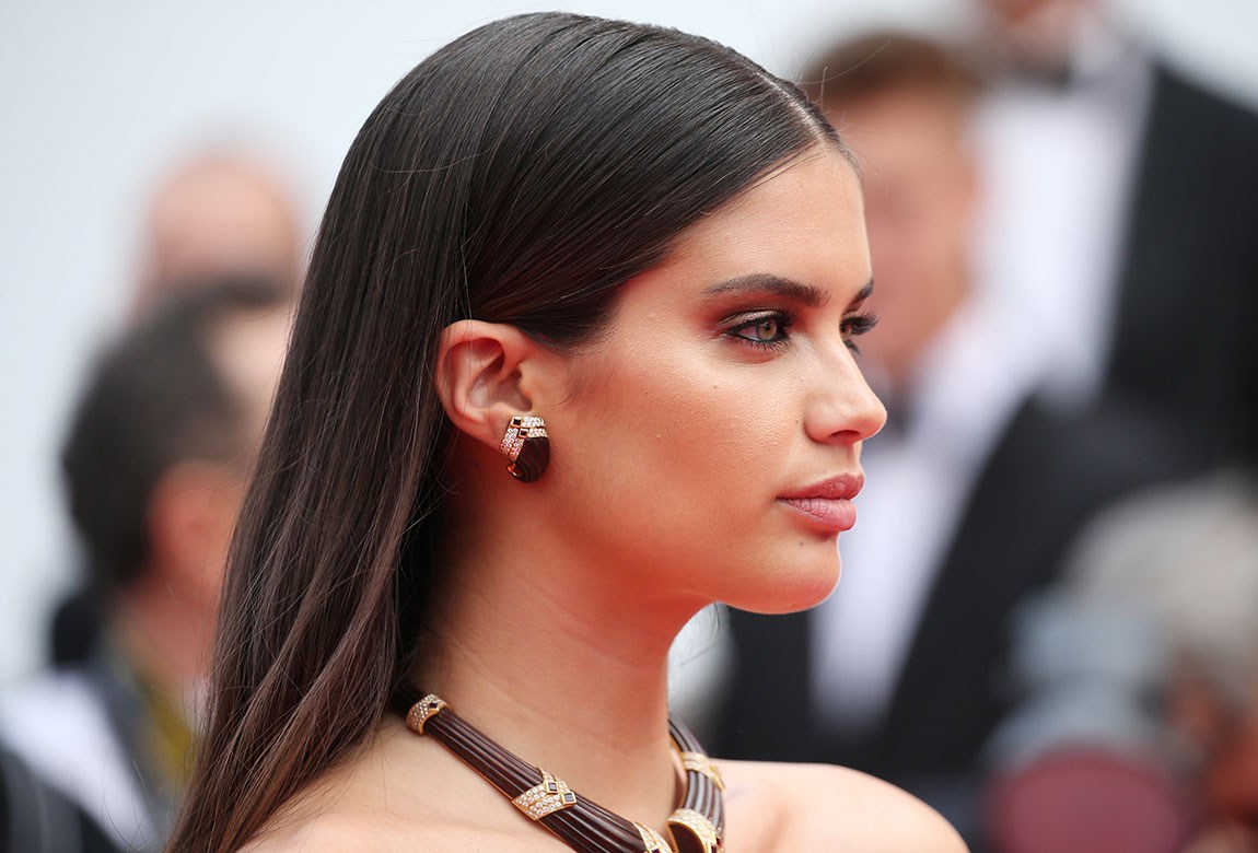The Best Matte Bronzers For Your Skin Tone | BEAUTY/crew