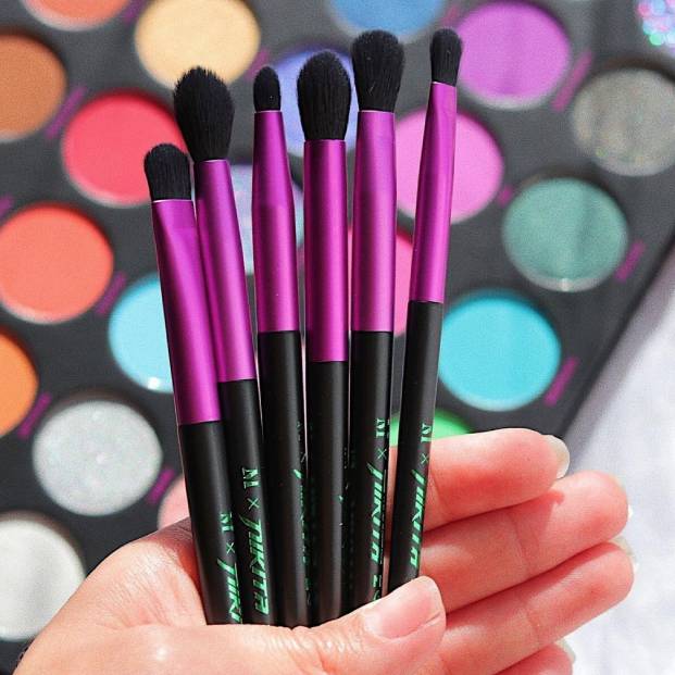 Makeup Styles & Trends | BEAUTY/crew