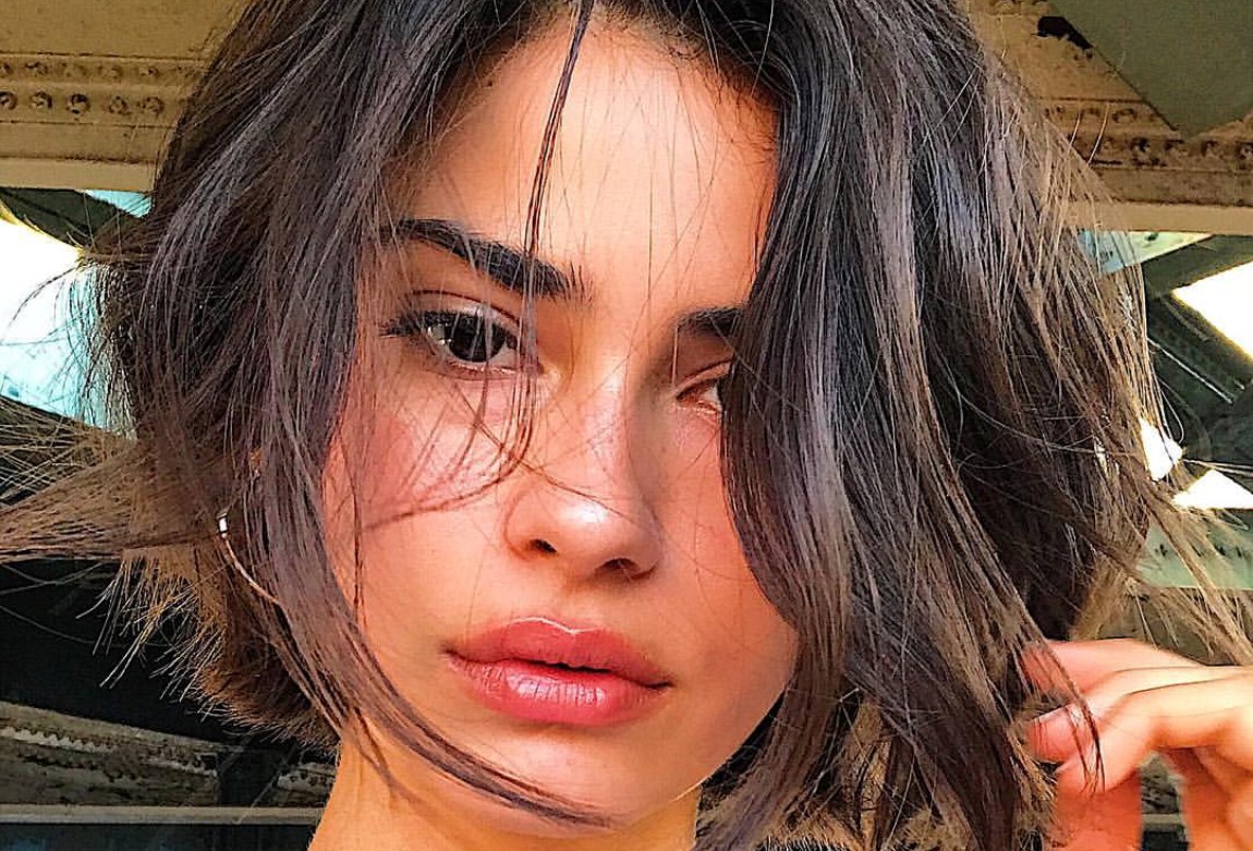 How To Nail The ‘90s Blowout Bob Trend | BEAUTY/crew