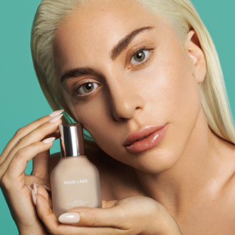 Australis Oh 2 Glow Light Diffusing Foundation Review | BEAUTY/crew