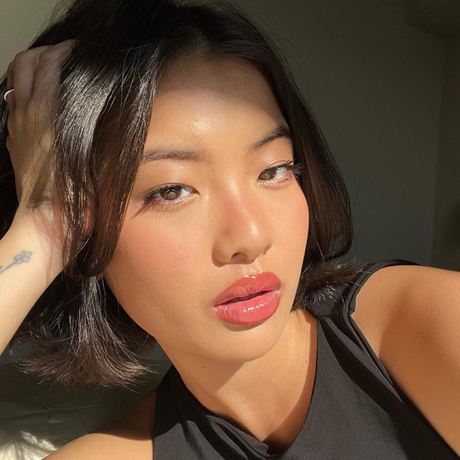 Georgia Nelson | BEAUTY/crew