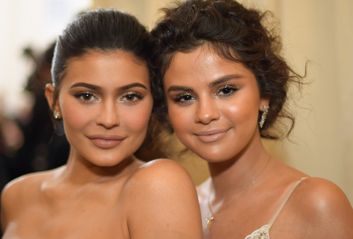 A Breakdown Of The Selena Gomez, Kylie Jenner & Hailey Bieber 'Eyebrow ...