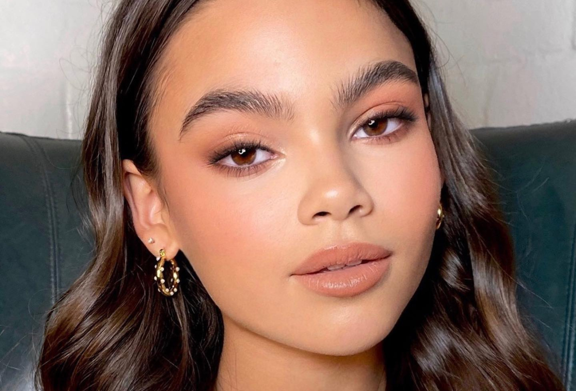 The Reverse Smokey Eye Trend Has Been Updated For 2023 | BEAUTY/crew