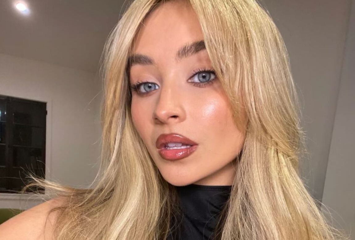 Sabrina Carpenter's Pre-GRAMMYs Makeup Breakdown | BEAUTY/crew