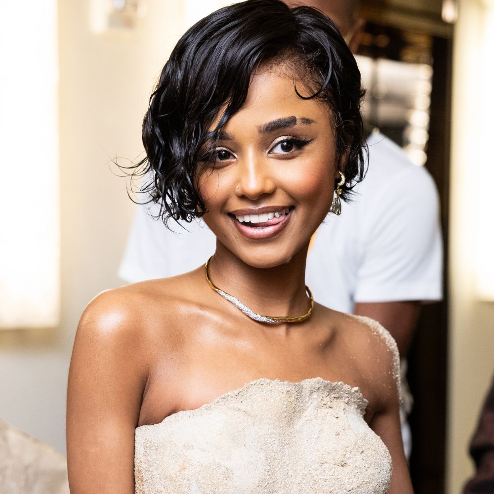 Briar Clark Beauty Editor Beauty Crew | BEAUTY/crew