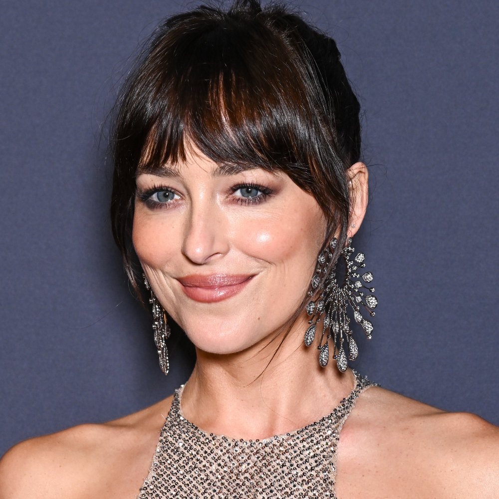 Rhode Beauty Blush Is Officially Here | BEAUTY/crew