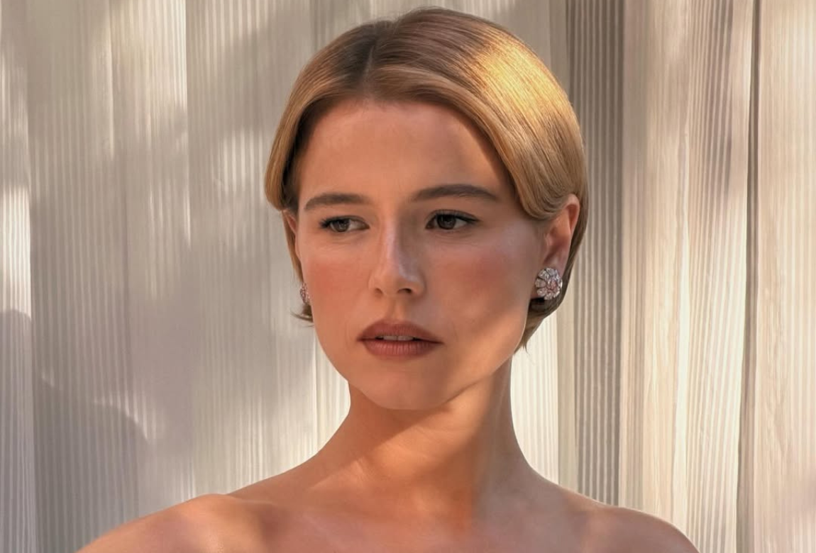 How To Nail Jessie Buckley's Golden Globe Winning Elegant Micro Bob ...